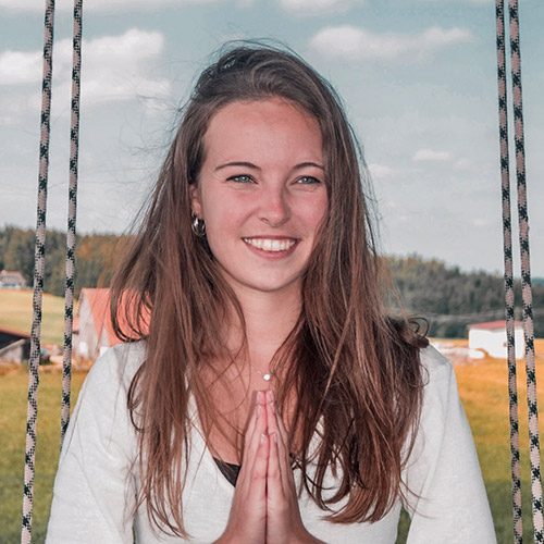 Lisa Hengeler - Ananda Yoga Haus - Kempten